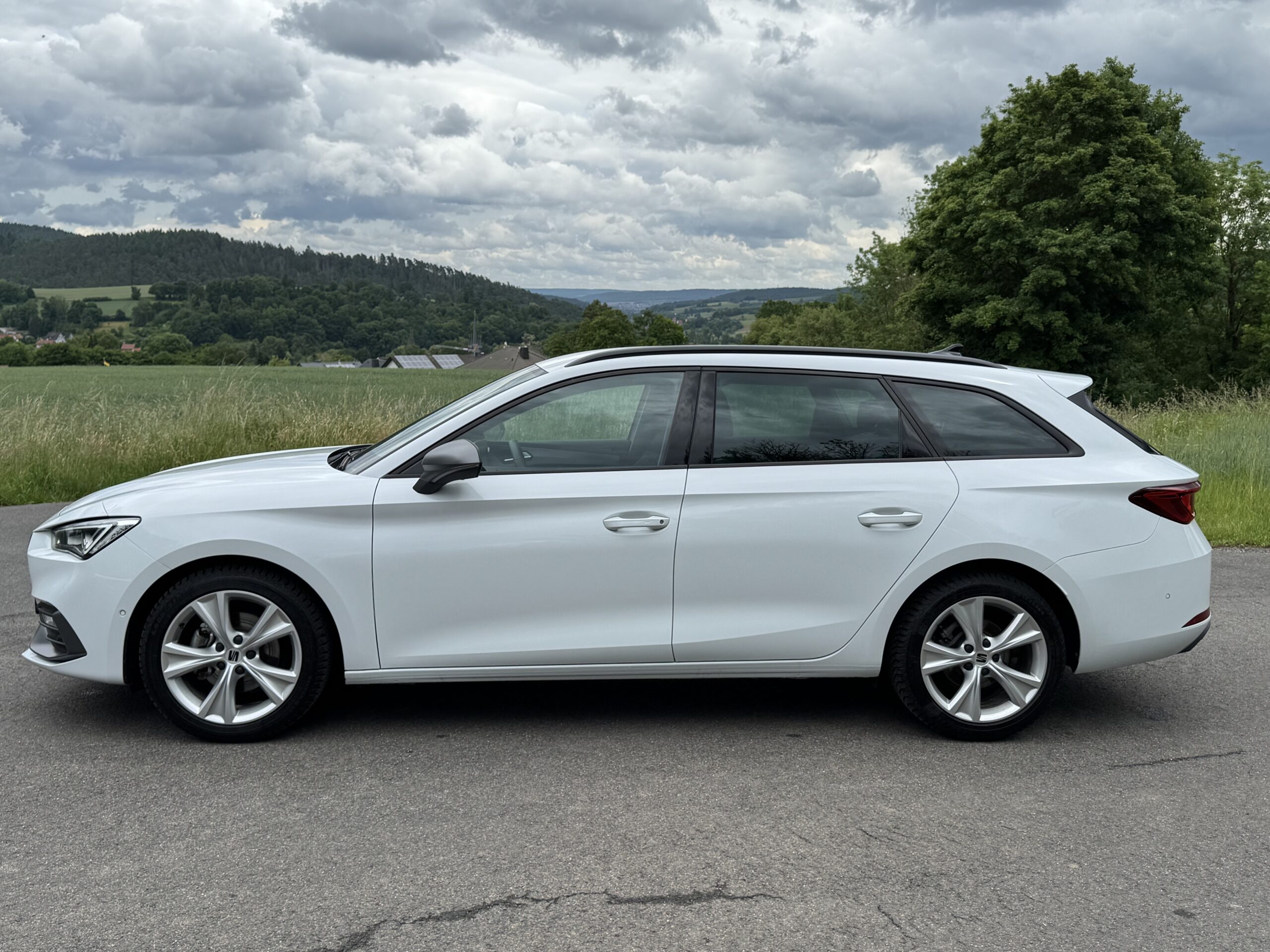 Seat Leon Limousine Automatik – Autozentrum Fischer