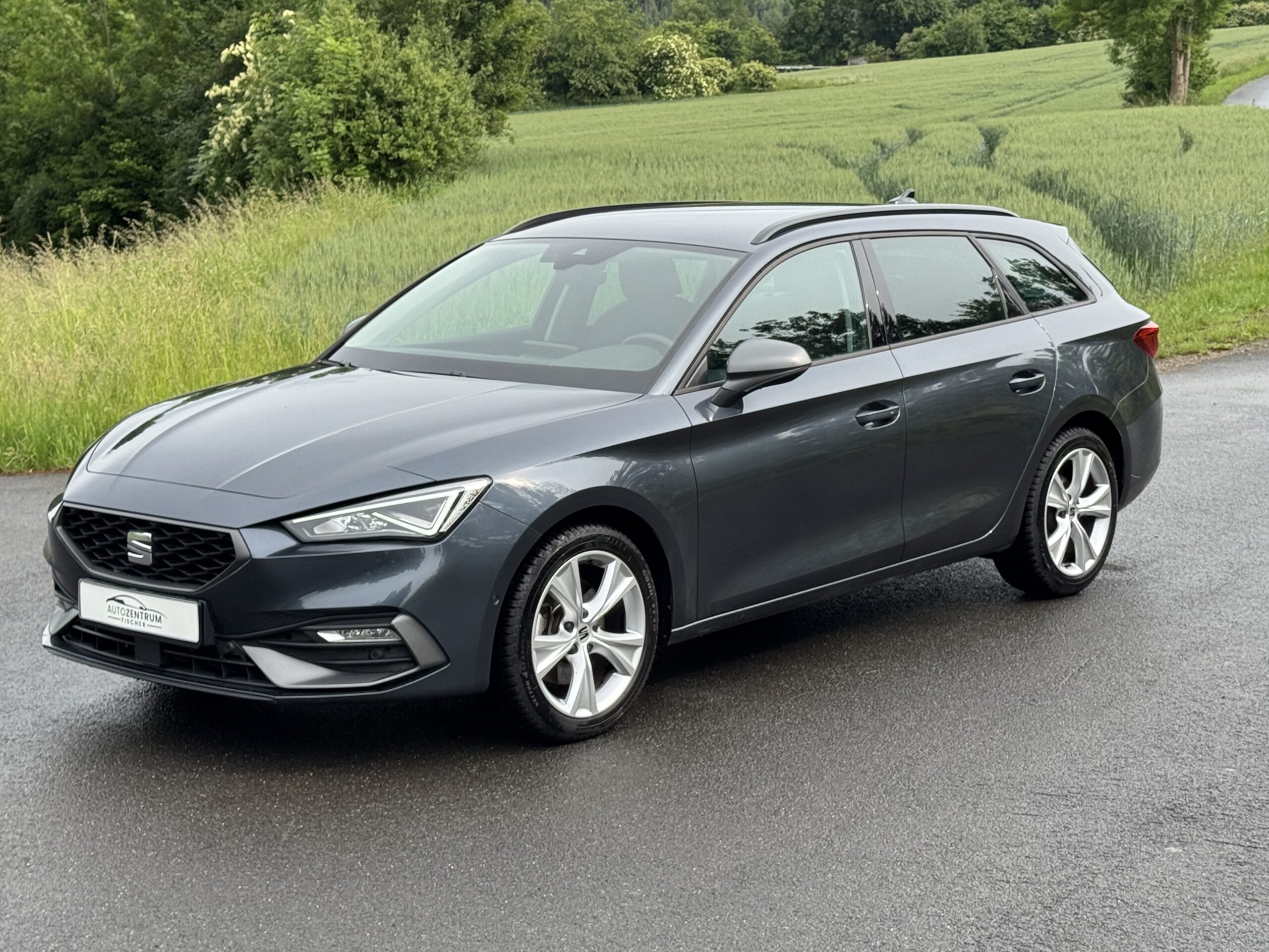 Seat Leon Limousine Automatik – Autozentrum Fischer
